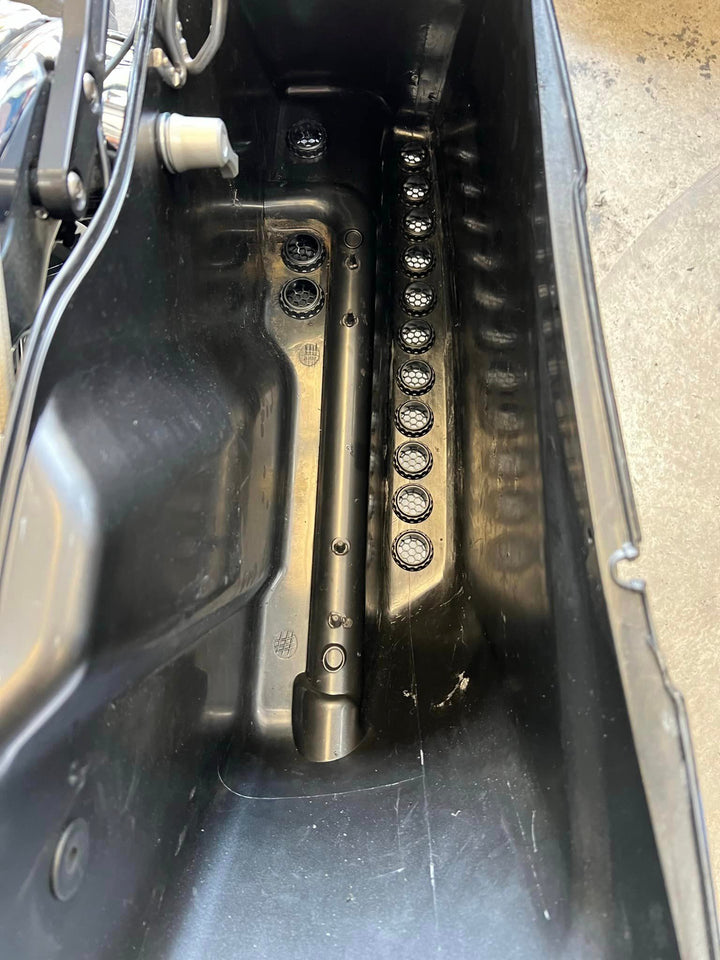 Motorcycle Saddlebag Ports: Superior Sound Projection for Bikers ...